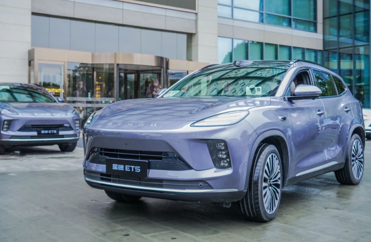 全球首搭地平线HSD，星途ET5全场景辅助驾驶惊艳首秀-地平线HorizonRobotics